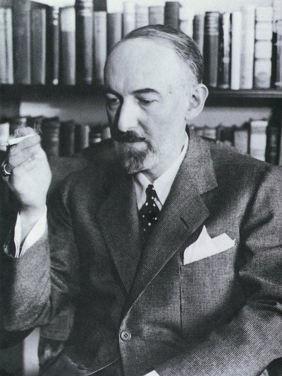 Libby Cudmore on the Birthplace of Philo Vance | SOMETHING IS GOING TO ...